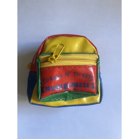 Chuck E Cheese | Other | Chuck E Cheeses Vintage Backpack Keychain 994 ...